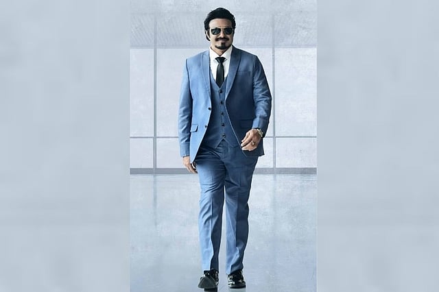 Balakrishna sports stylish look for upcoming flick 'Ruler'