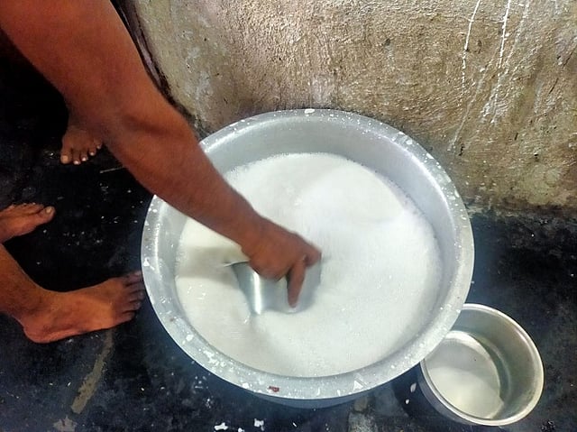 Bandar Laddu and Bandar Halwa: Two sweets that have brought fame to ...