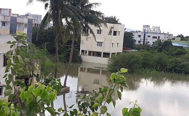 Chennai’s Mudichur remains flooded, several residents marooned in their ...