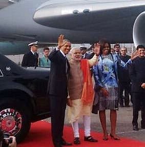US President Barack Obama arrives in India, Red carpet welcome at ...