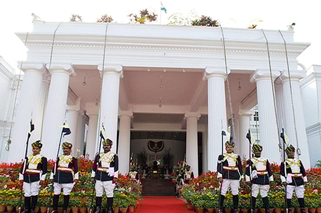 Rs 3.27 cr spent in maintaining Karnataka Raj Bhavan garden over three ...