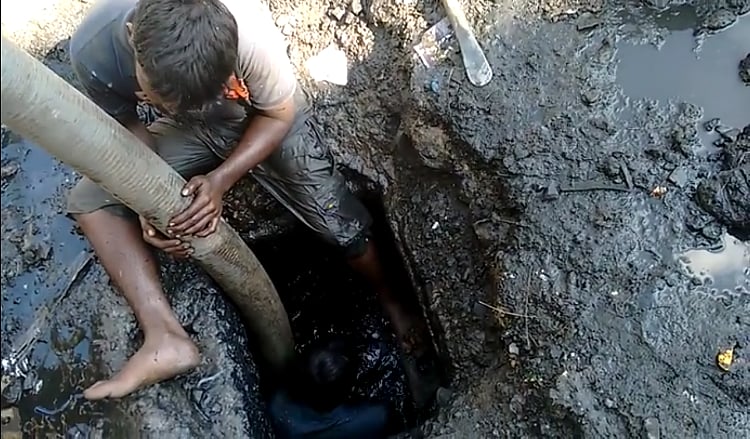 Despite new machines, manual scavenging continues unhindered in Chennai