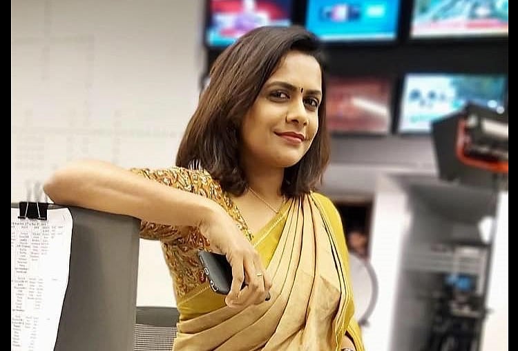 Watch: When a news anchor live on air realised that she had won an award