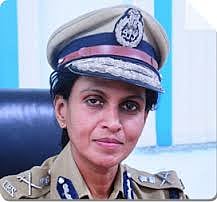 Kerala ADGP makes a trip in official car and with police entourage to ...