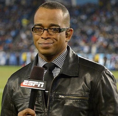 ESPN anchor Stuart Scott's inspiring speech about battling cancer goes ...