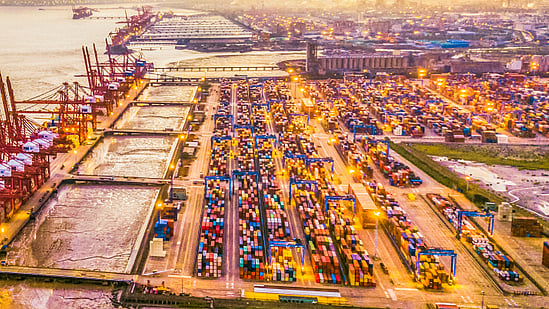 Giant New Saudi Port Begins Construction