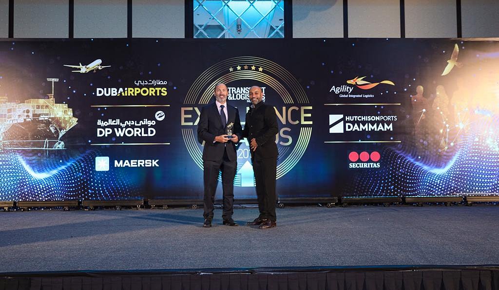 Serco Middle East Wins Transport Solution Provider of the Year 2019
