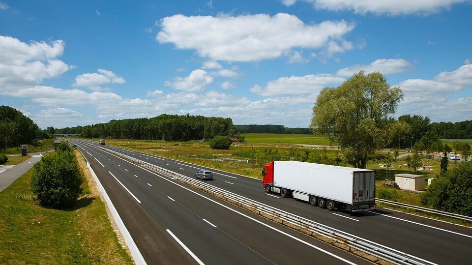 CEVA Logistics Announces Low-Carbon Road Transport Project