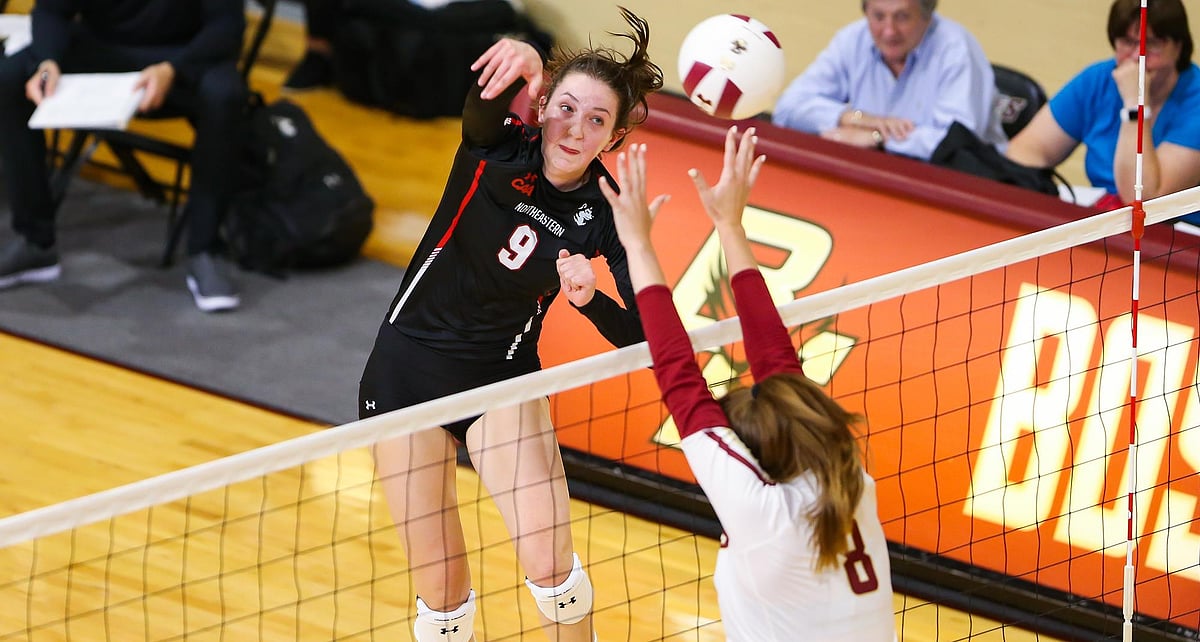 Creamline taps American winger