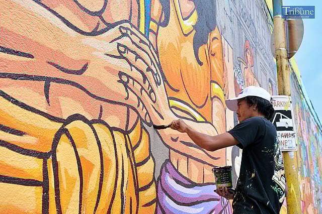 MANDA AND LUYONG MURAL