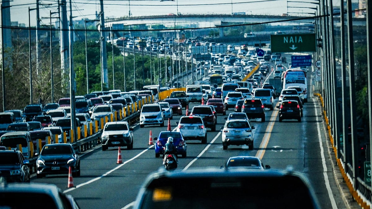 LTO Deploys Enforcers to Ensure Safety Amid SLEX Labor Dispute