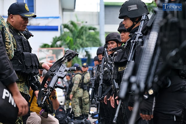 MPD COMMANDER CHECKS FORCE READINESS