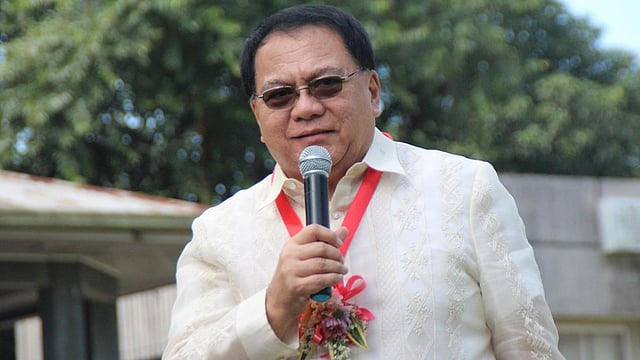 Political clans stand unopposed in Zambales this coming elections