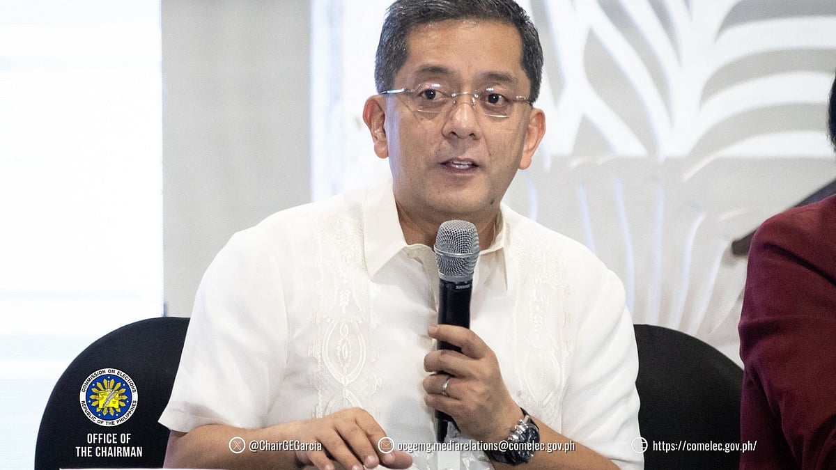 Comelec reminds voters: Behave, reject sample ballots on election day