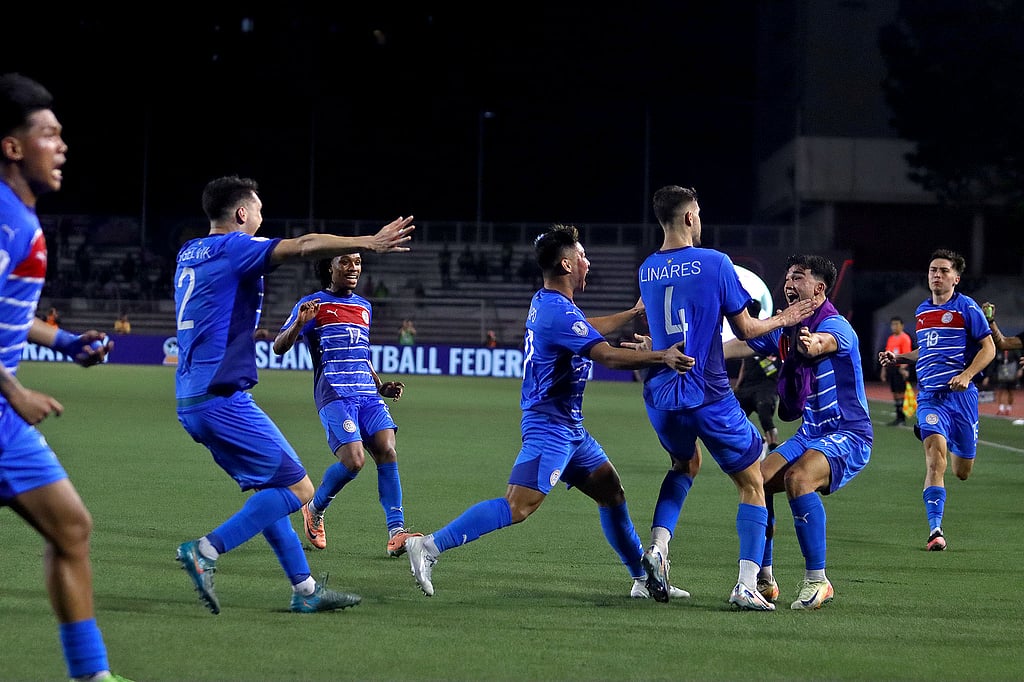Philippines Stuns Thailand with Historic 2-1 Win in ASEAN Cup Semifinals