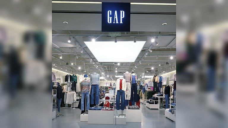 GAP Reopens Flagship Store at SM Mall of Asia with Exclusive Filipino ...