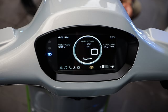 Vespa Sprint Tech arrives