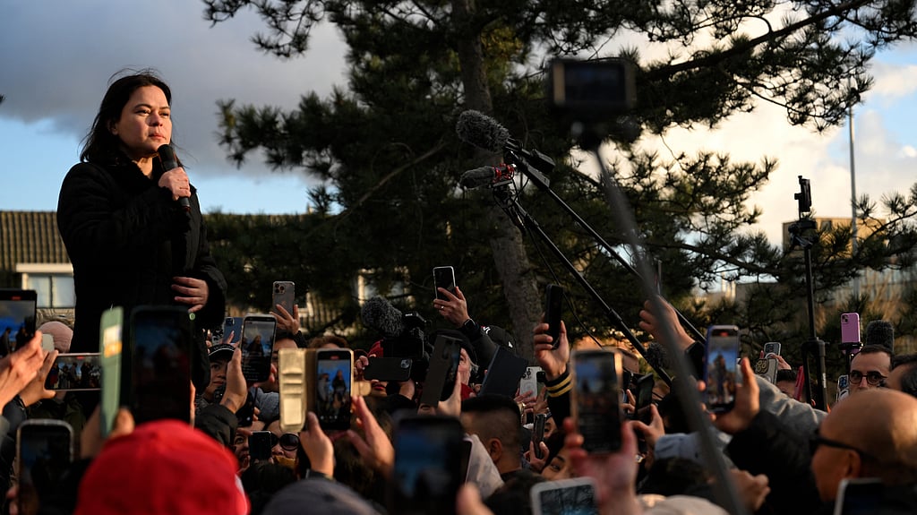 Calm before the storm: VP Sara avoids spotlight