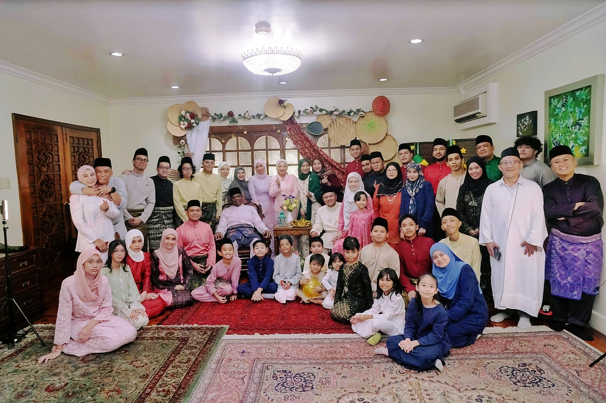 Malaysian Embassy in Manila Hosts Heartwarming Aidilfitri Open House ...