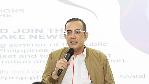 Meralco exec Manong Joe calls on PR pros to fight fake news