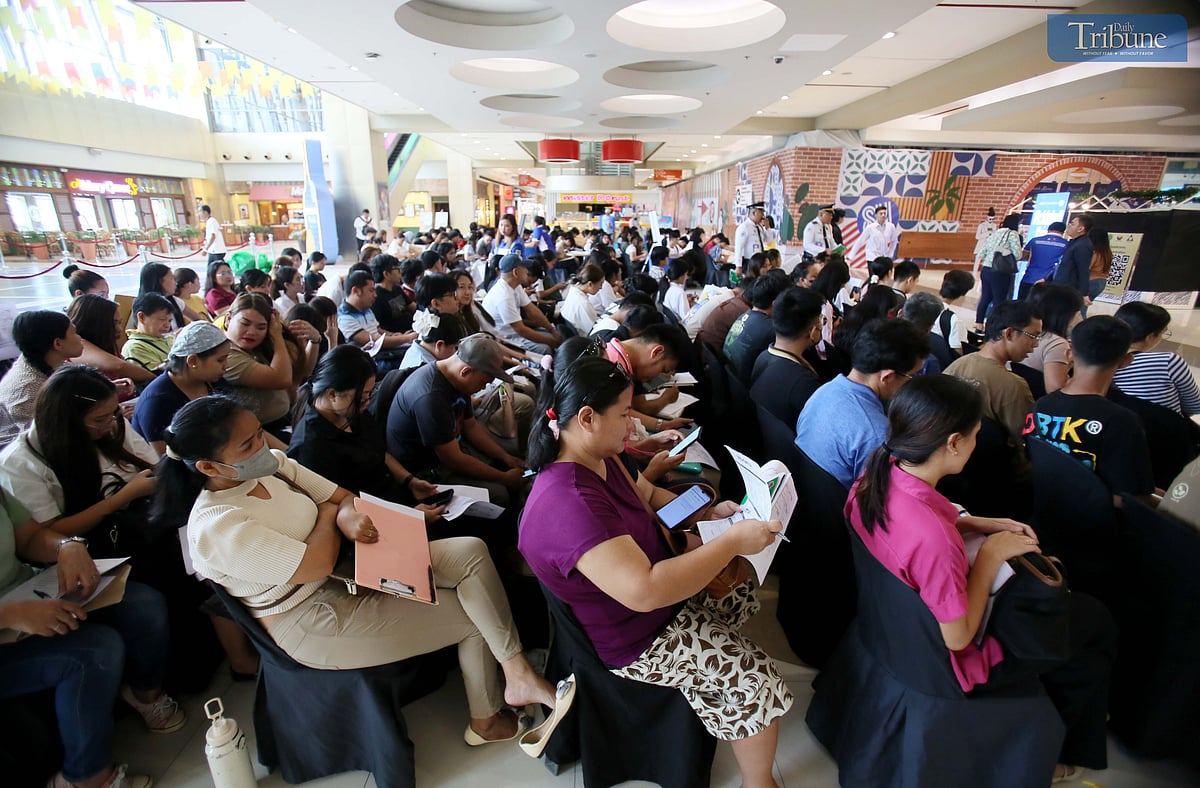 Job numbers steady, but fewer Filipinos joining the labor force — PSA
