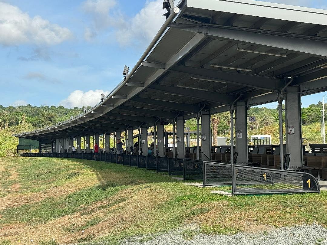 30-bay driving range opens in Biñan, Laguna