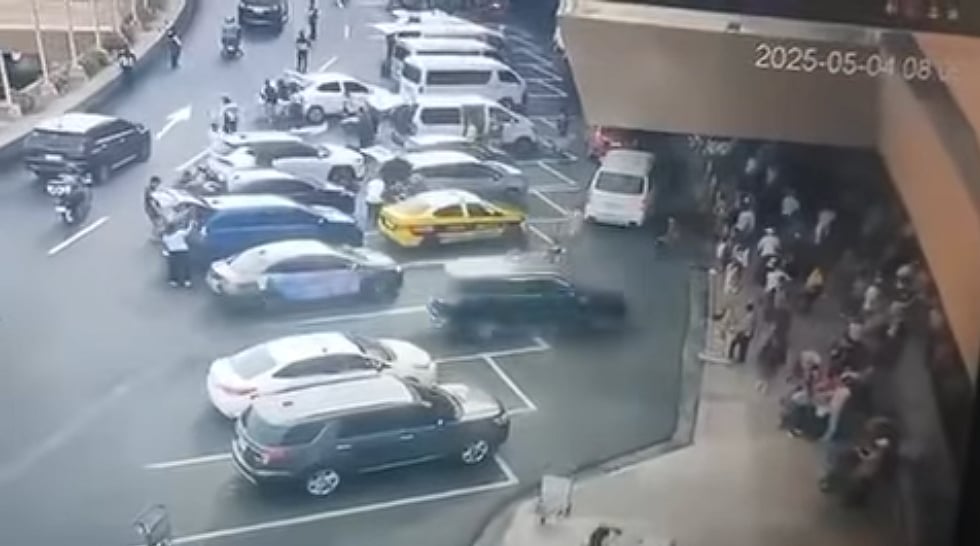 DOTr chief says SUV crash at NAIA Terminal 1 'unintentional'