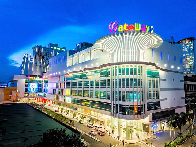 Metro Manila Retail Sector Continues Rapid Recovery as Mall Vacancies ...
