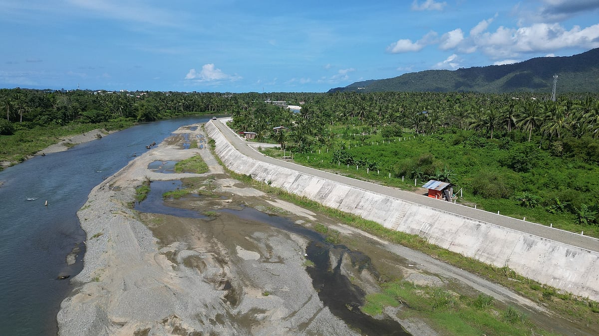 DPWH reports status of 3 CL projects