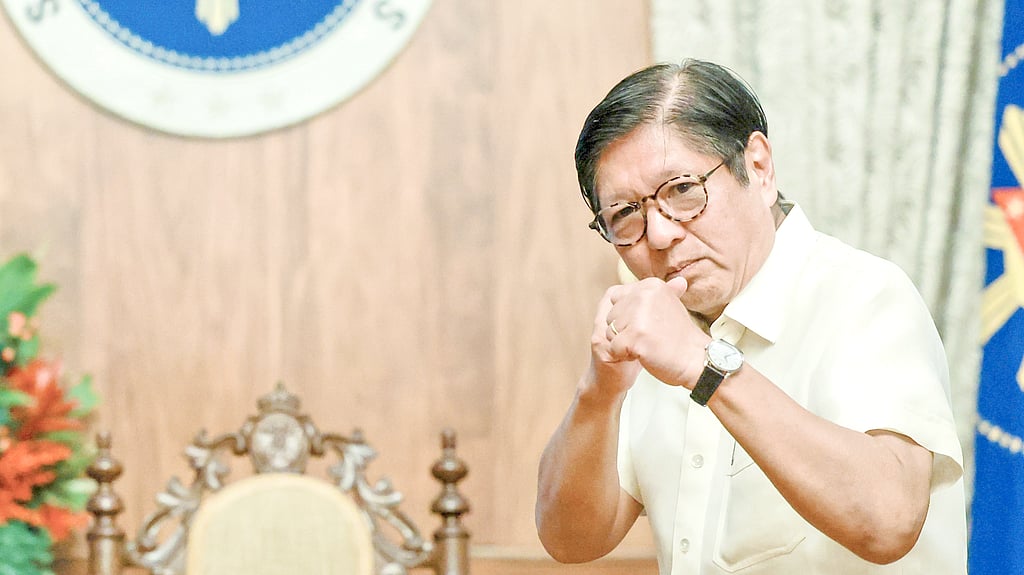 Marcos urges Filipinos to welcome 2026 with discipline, unity