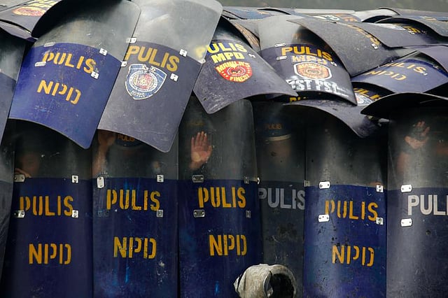 Napolcom lauds police bravery, tolerance