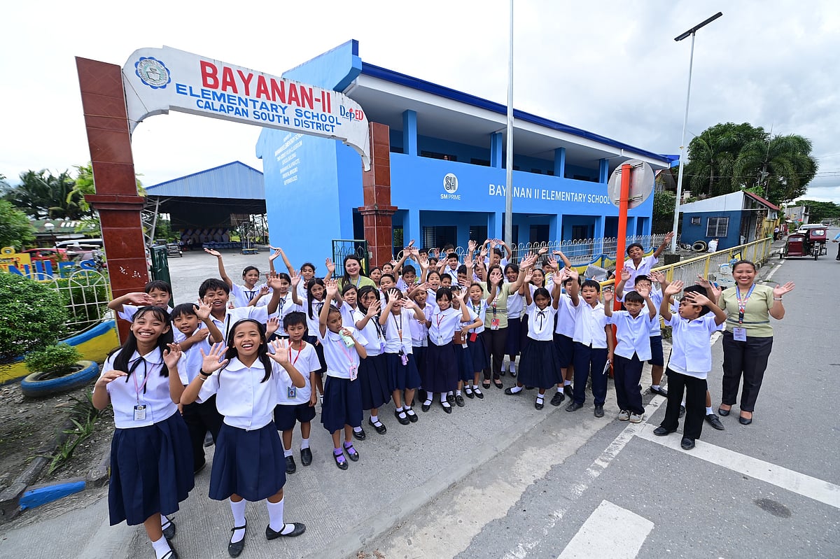 From classrooms to DigiHub: SM turns over fully equipped school ...