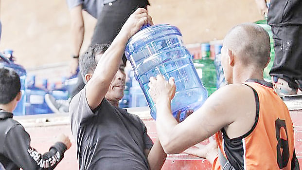 Water for Cebu quake victims