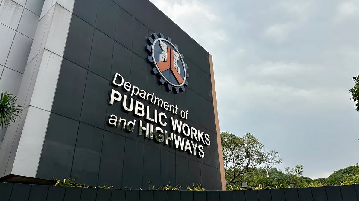 DPWH speeds up 80-KM Mindanao peace roads