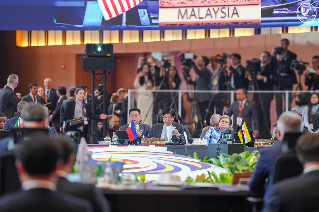 Marcos outlines Philippines’ challenges in South China Sea at US, East ...