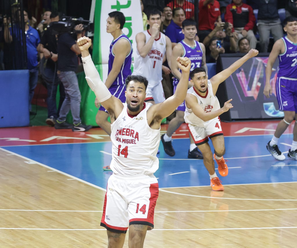 Holt saves the day as Ginebra books semis ticket
