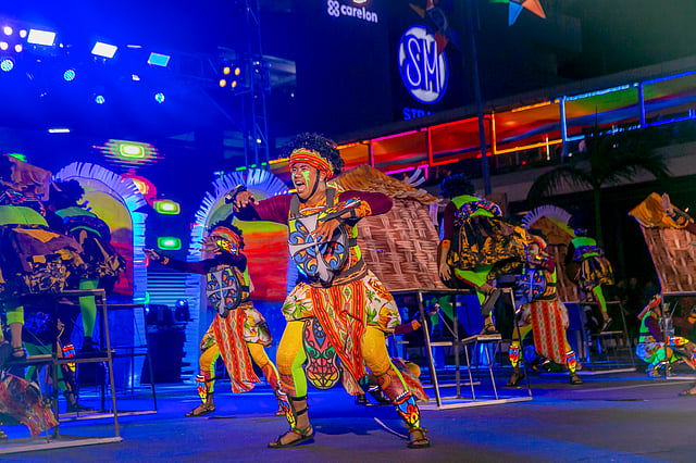 Spectacular Dinagyang 'Ilomination' streetdance showdown at SM Iloilo