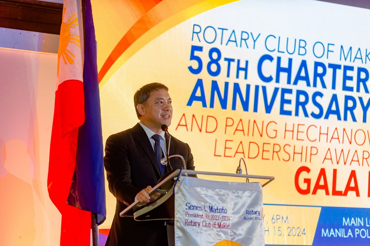 BIR Commissioner Lumagui gets Youth Leadership Role Model award