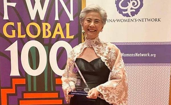 Lacuna honors Manila’s female achievers