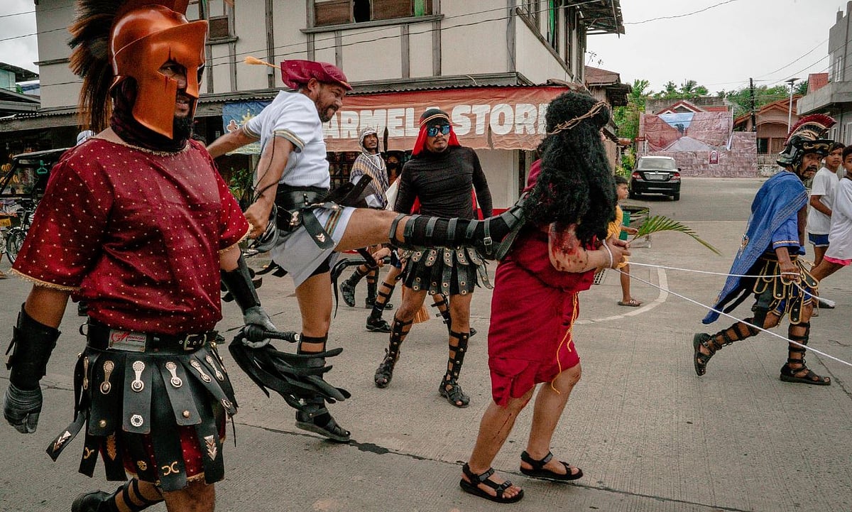 Cainta’s senakulo traces roots warding off aswang, kapre