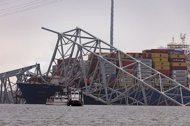 Cargo ship that destroyed Baltimore bridge towed to port