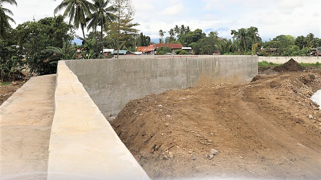 Construction of Talomo river wall 90% complete — DPWH