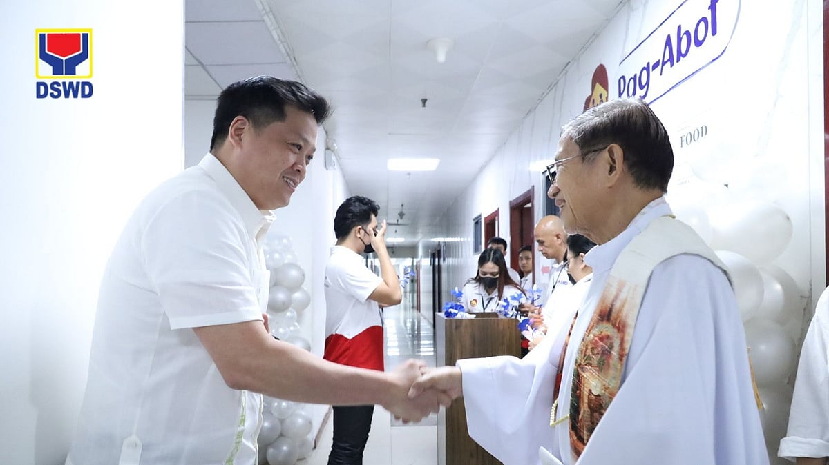 DSWD launches new Pag-Abot Program center in Pasay