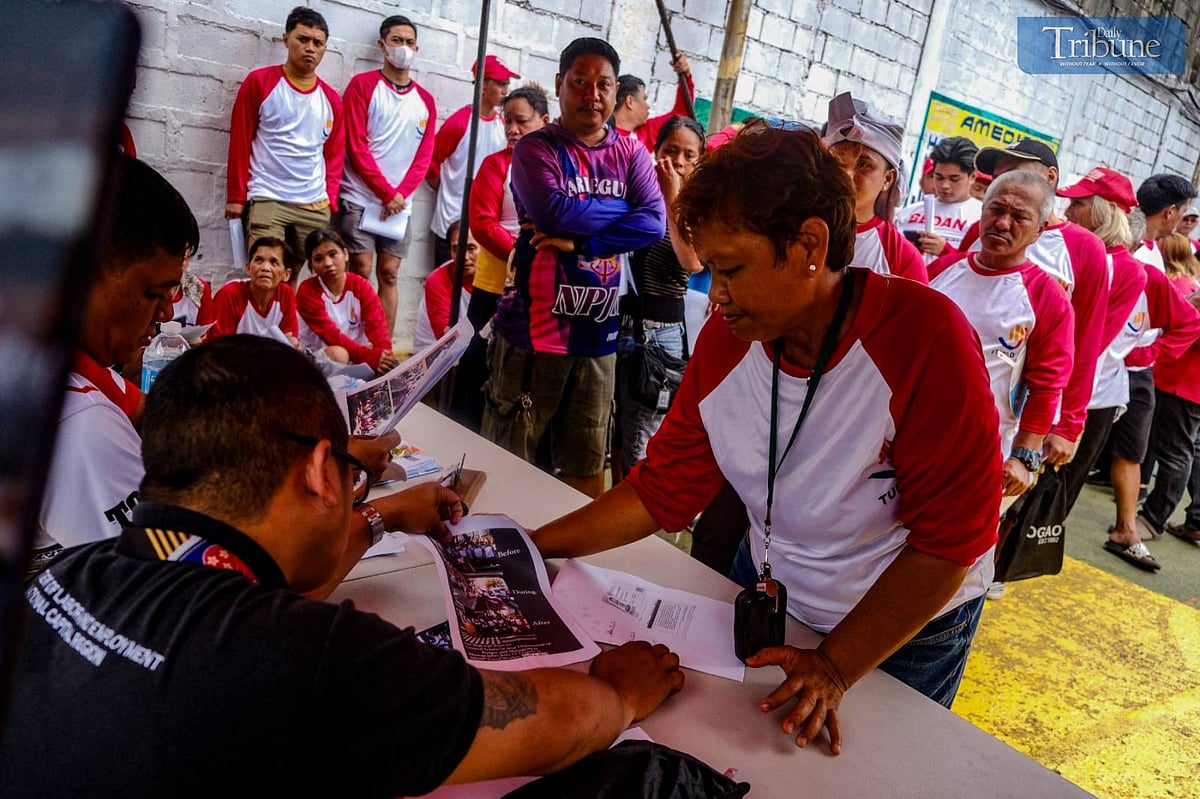 TUPAD beneficiaries get their IDs