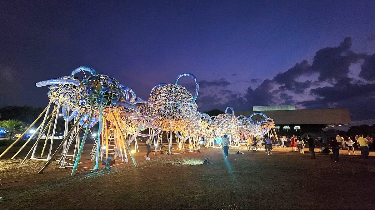 Reincarnated ‘Mebuyan’s Colony’ and other works of light: Otherworldly ...