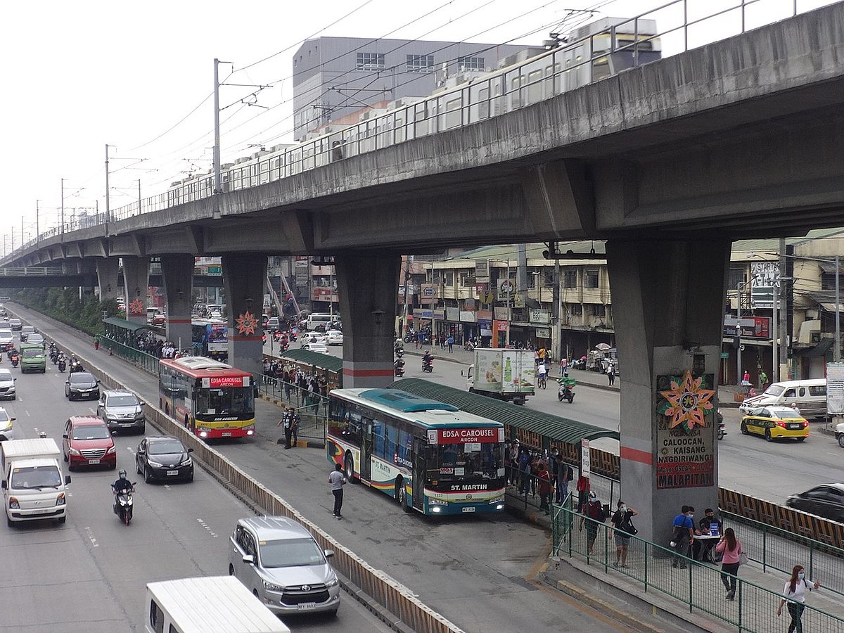 MMDA: EDSA busway violators fewer