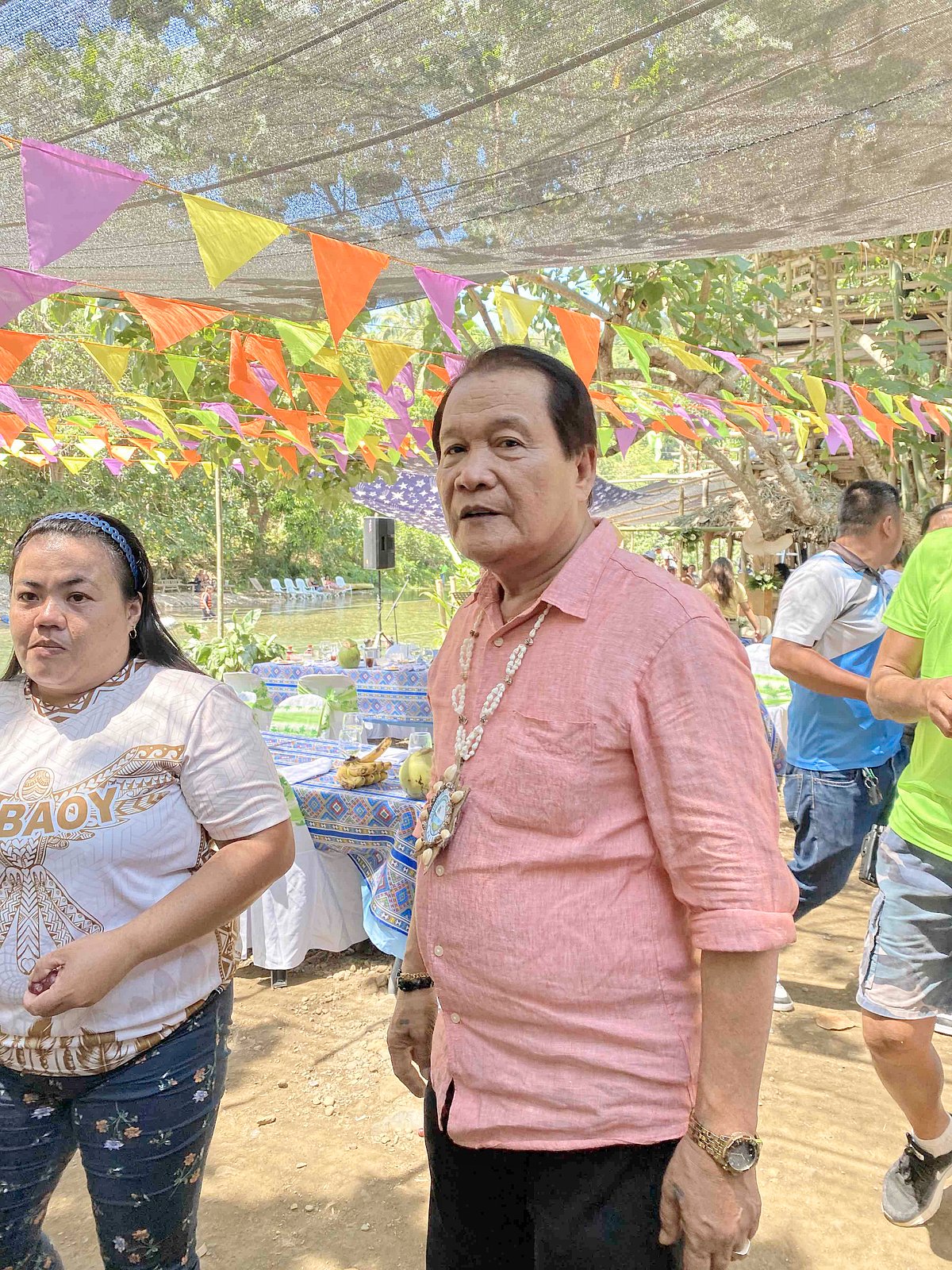 Vacate Boracay property, Malay mayor tells Atis