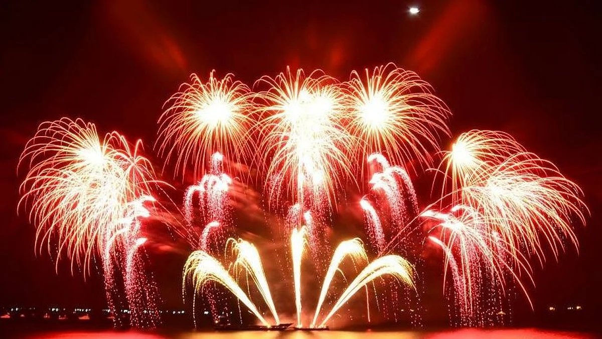 11th Phl Int'l Pyromusical Competition reignites at SM Mall of Asia 11th Phl Int'l Pyromusical Competition reignites at SM Mall of Asia