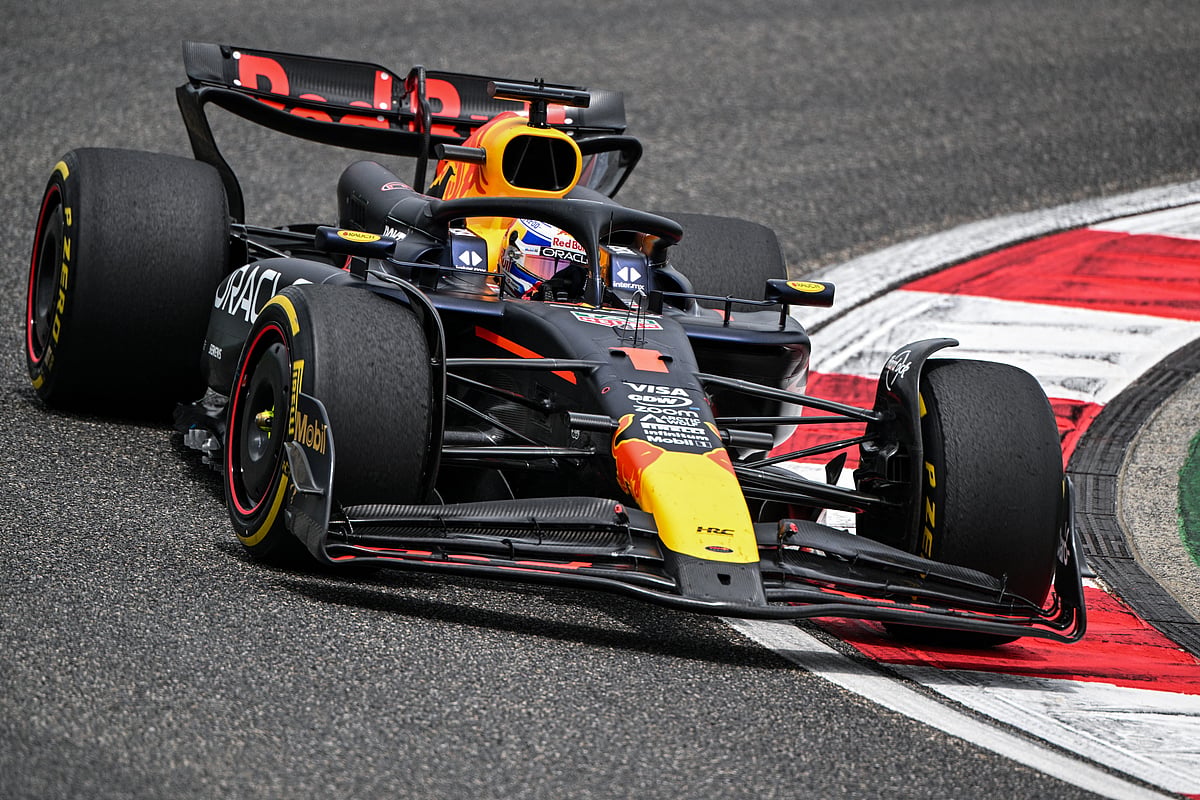 Verstappen too fast, too furious against Hamilton in Chinese GP sprint