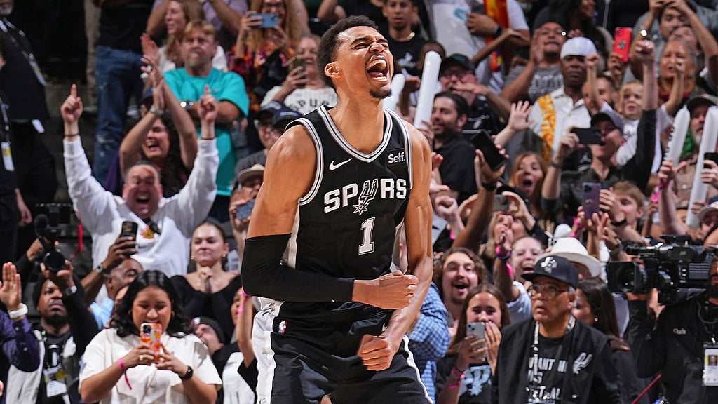 ‘Wemby’ carries Spurs past Nuggets